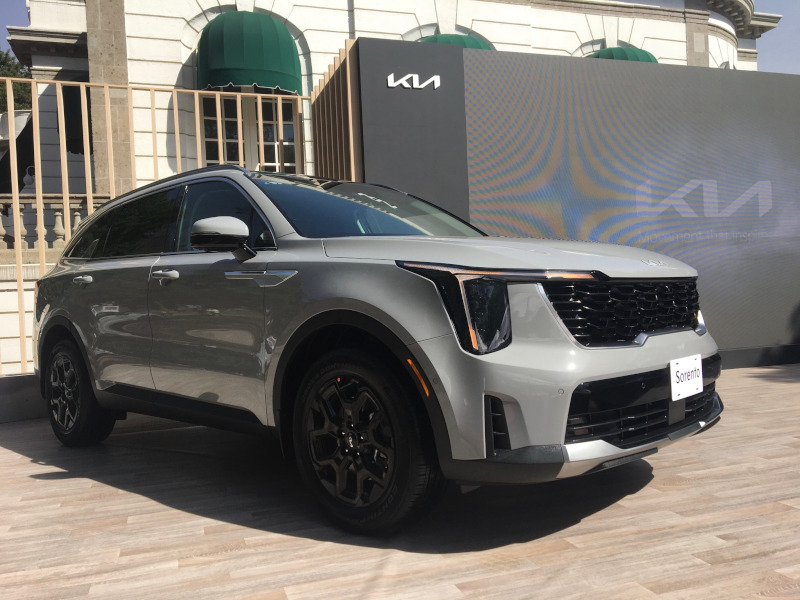 Anuncia Kia su objetivo de comercializar 110,000 unidades, casi 18% de ...
