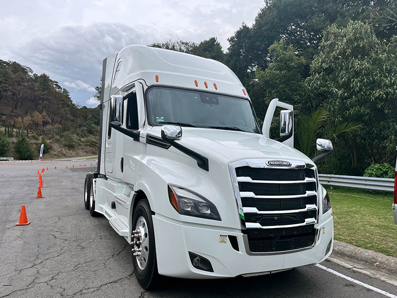 Revoluciona Daimler Truck México la industria con su “Truck Day”, una ...